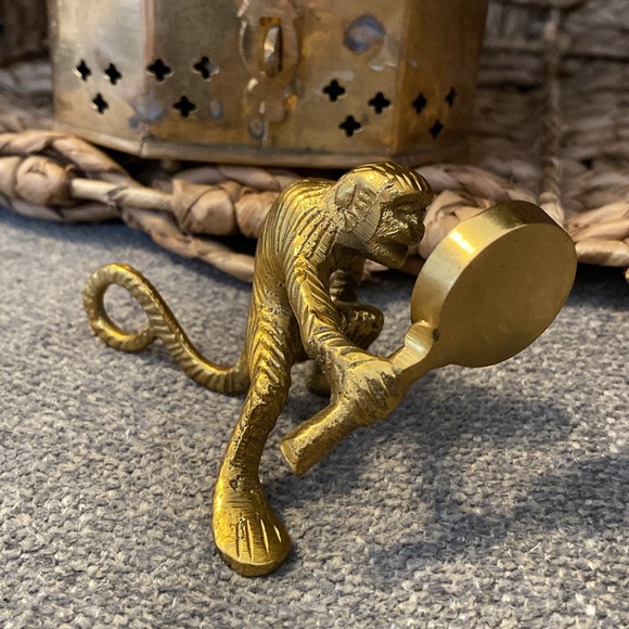Accents | Antique Brass Monkey Holding Mirror Figure Statue | Poshmark